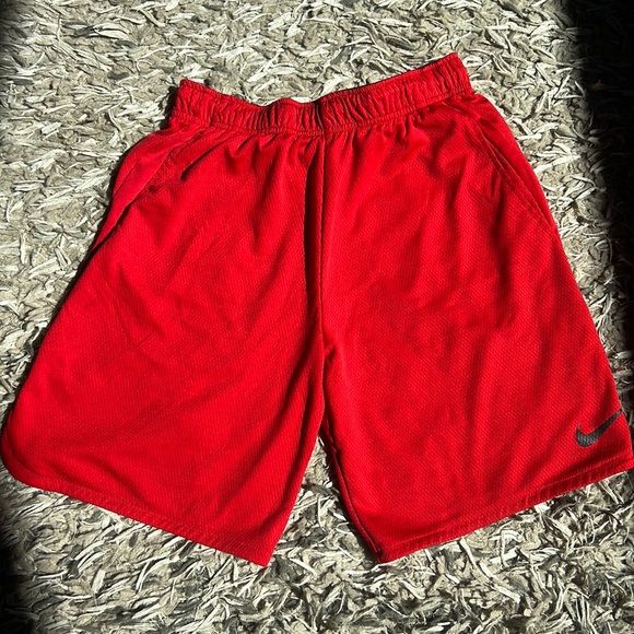 Nike | Shorts | Mens Nike Red Athletic Shorts Like New With No Snags Or ...